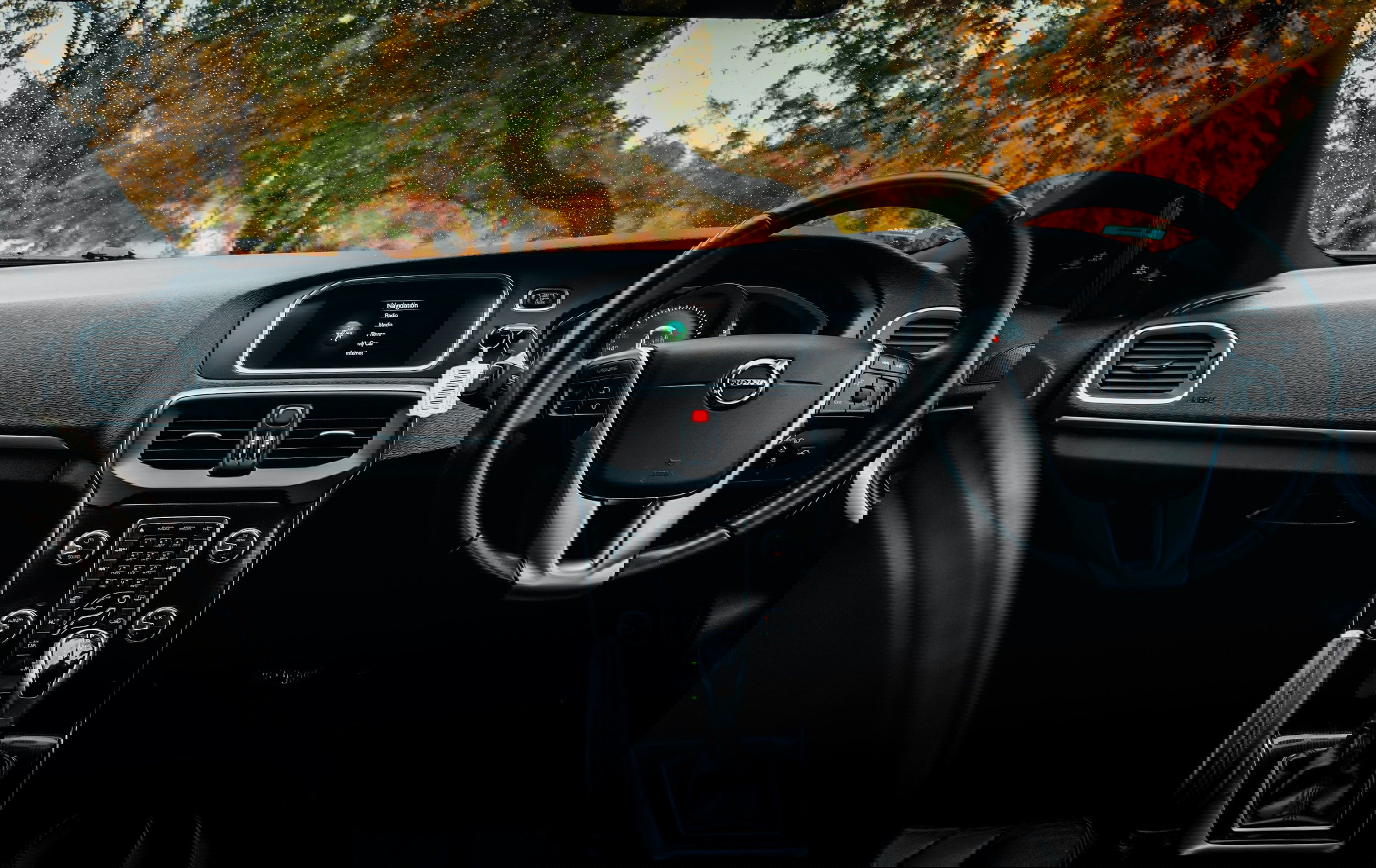 Volvo Sensus Connect Features And Functionalities