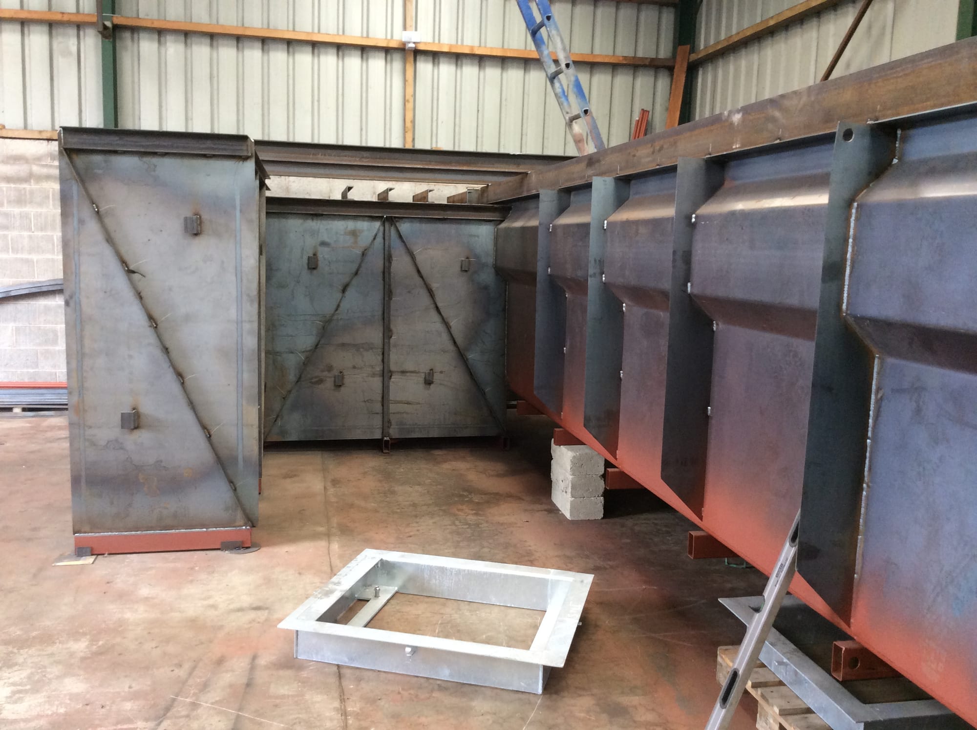 Steel inspection pits