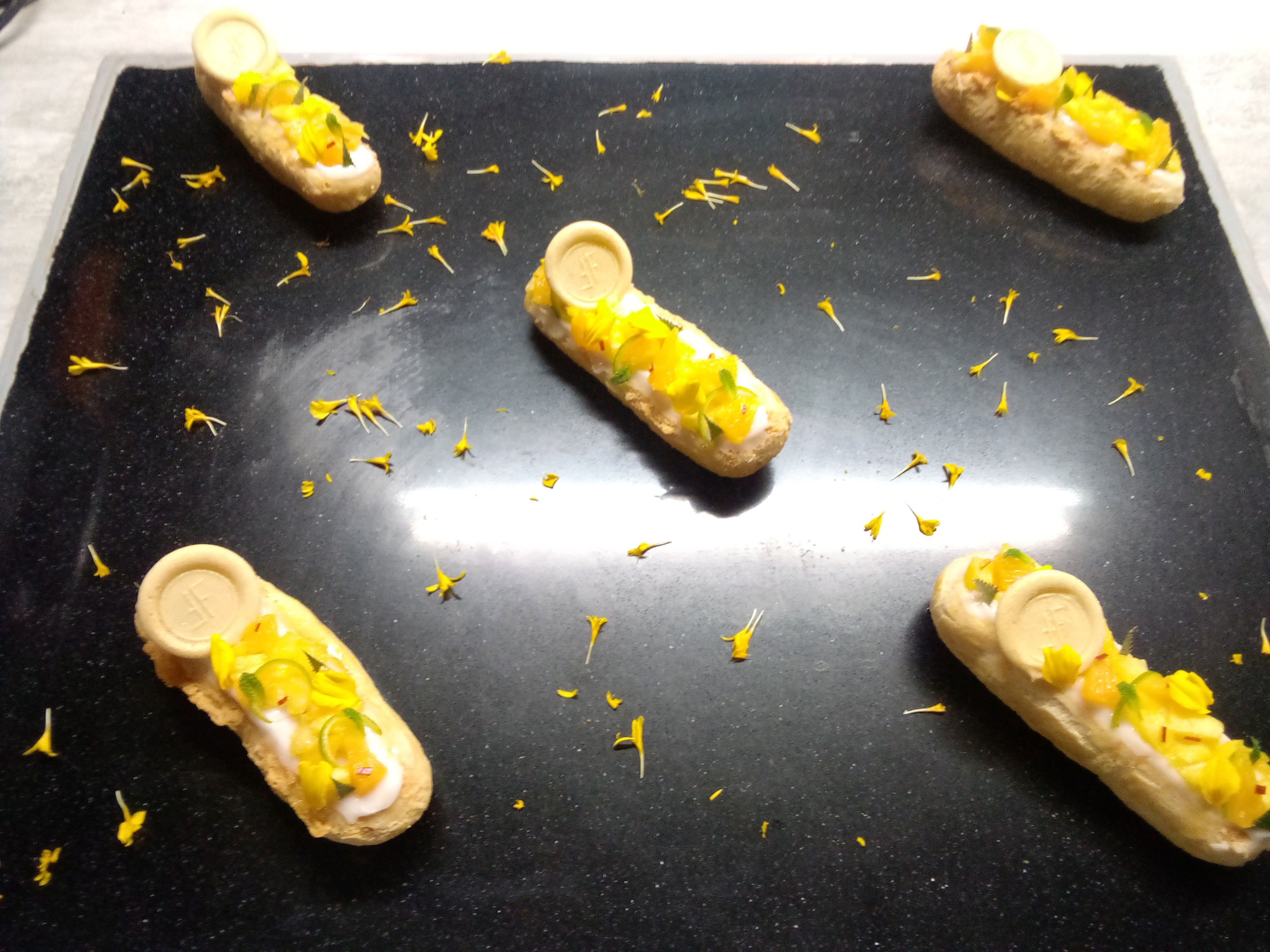 Recette éclair craquelin, ananas, orange sanguine et citron vert pour 5 ...