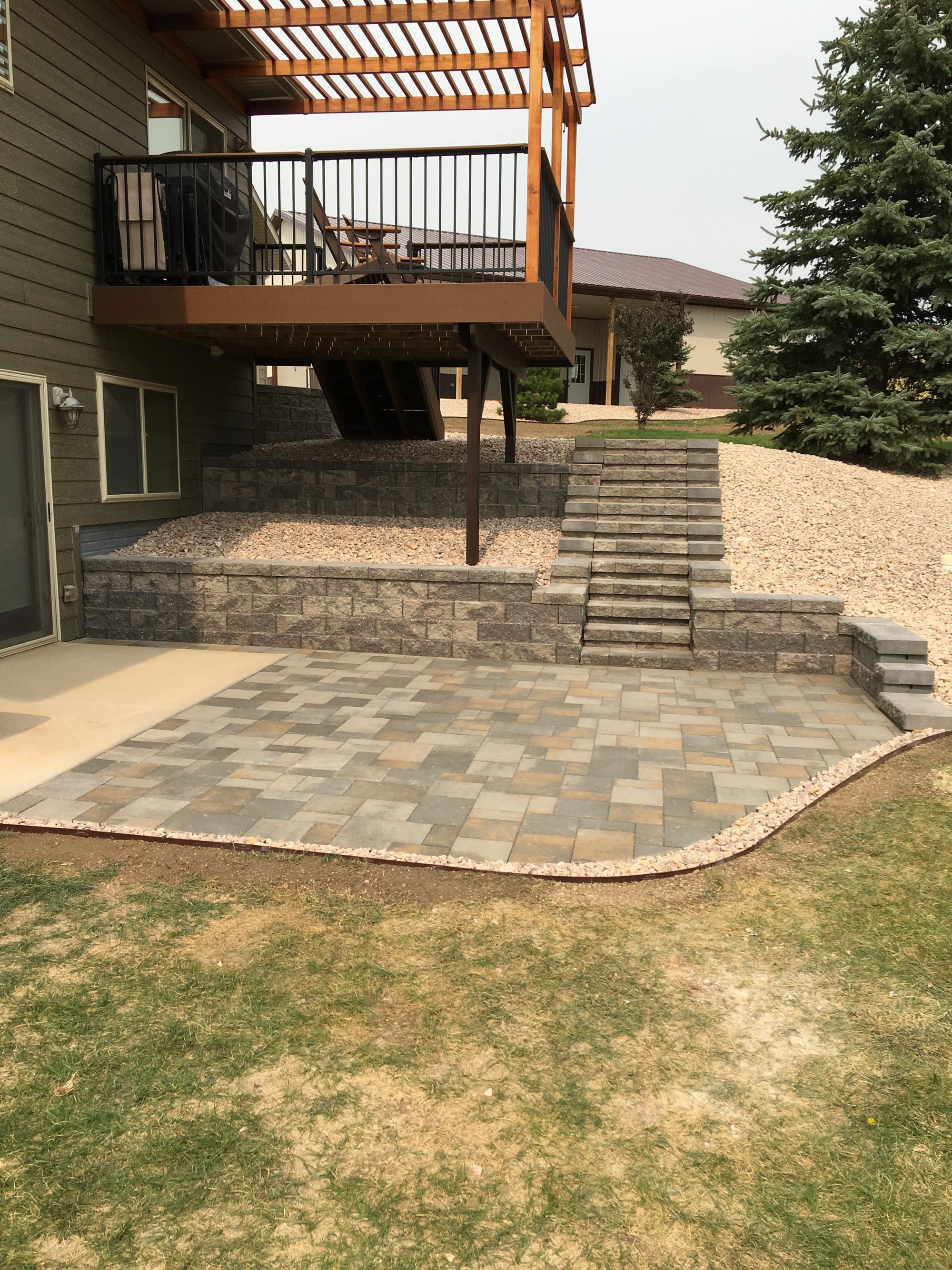 Stone Hardscapes - Rock-Mount Landscaping