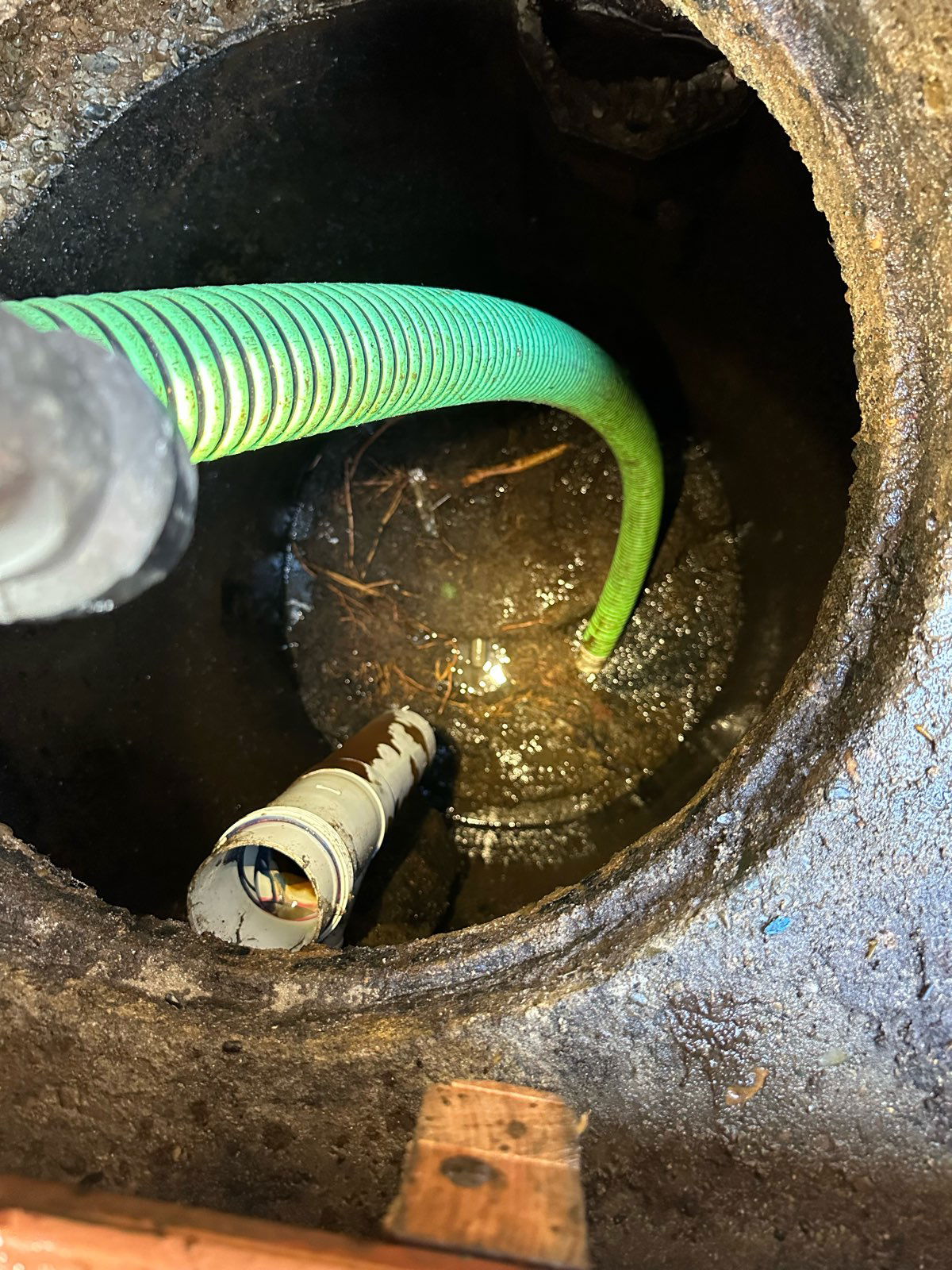Oil and Lint Traps. Septic and Grey Water Tanks - Grease Trap Repairs ...