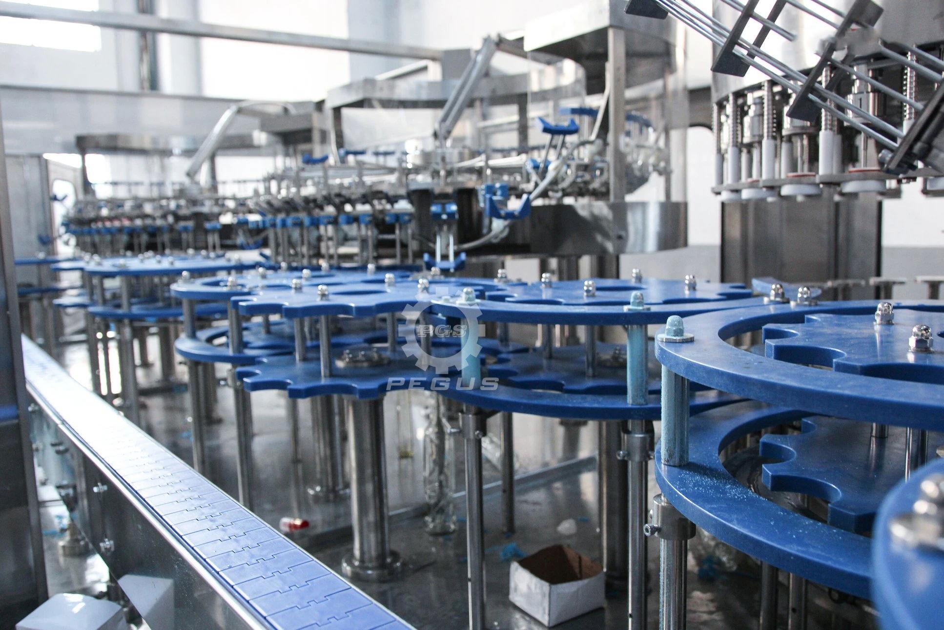 glass bottle filling machine