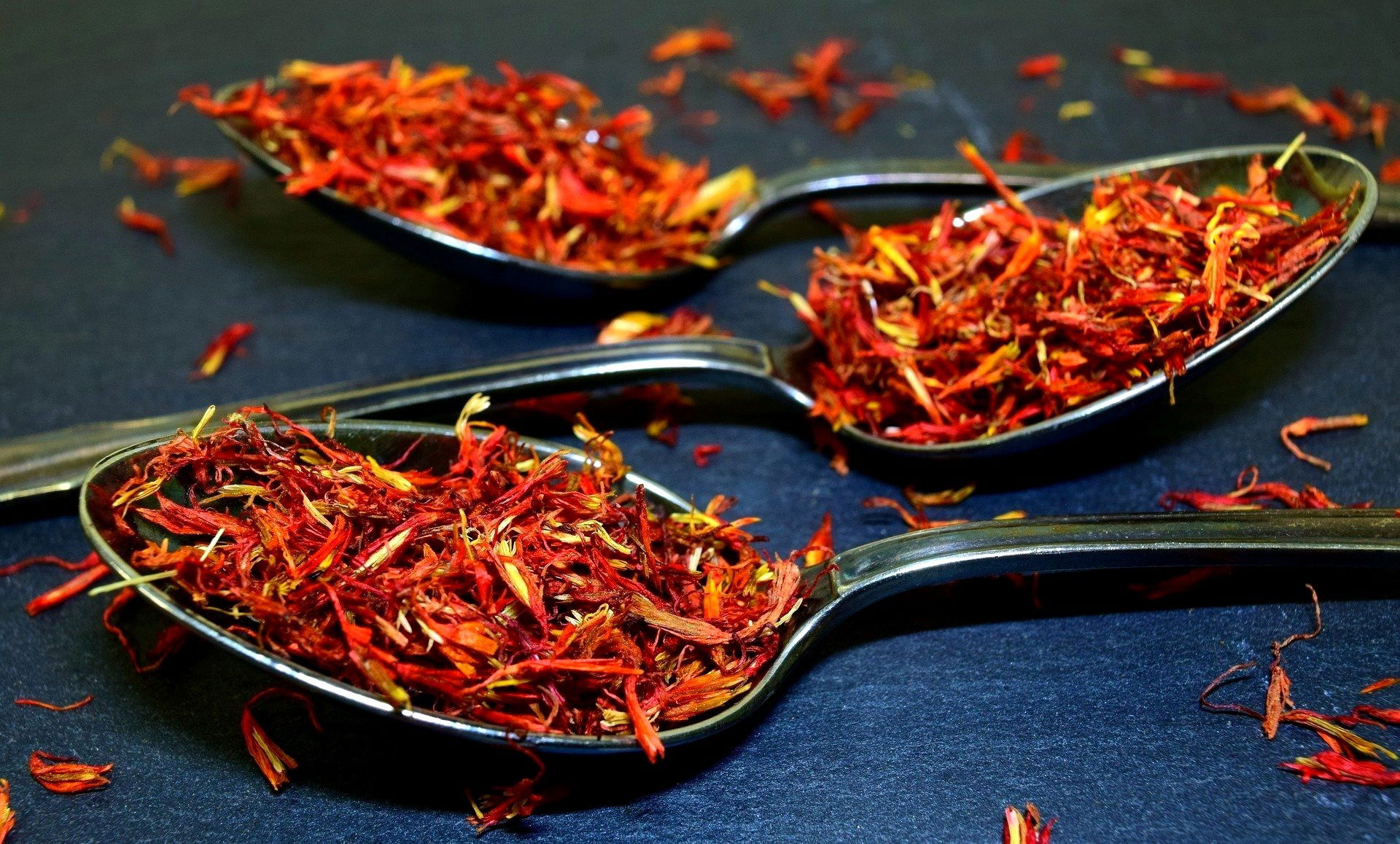 BIEN CHOISIR ET UTILISER SON SAFRAN - La Safranière des Cévennes