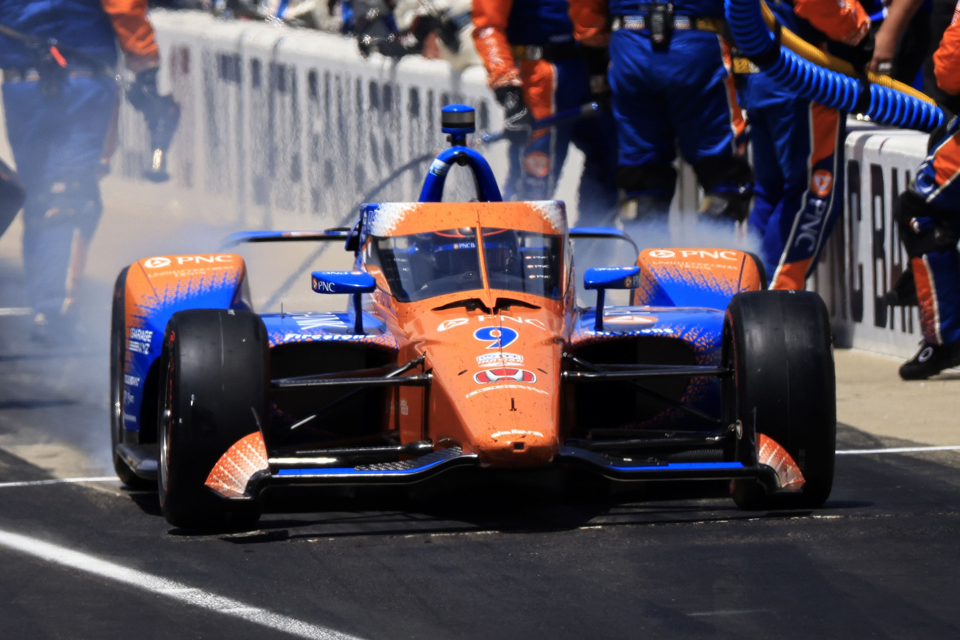 Dallara DW12: Introduction To IndyCar Legend