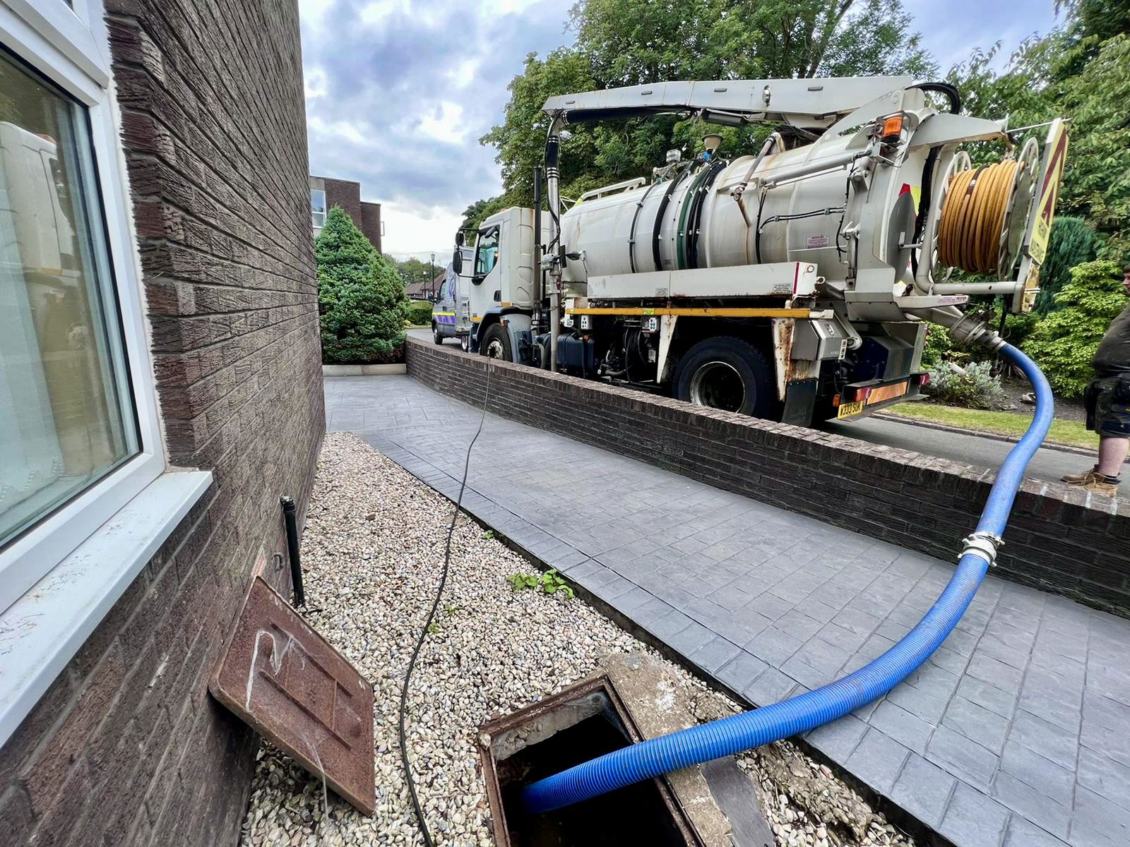 Quick Drains Manchester Blocked Drain Unblocking, Drain Unblockers